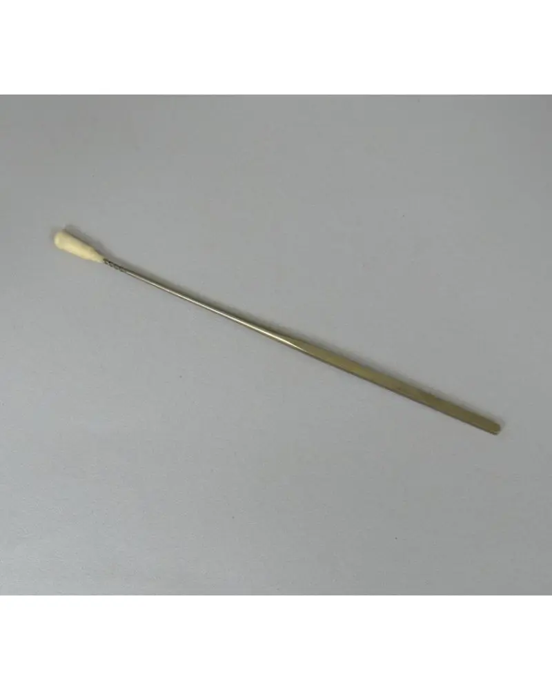 Stylet porte coton
