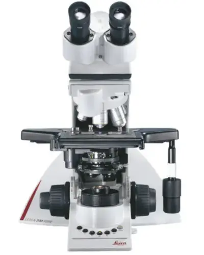 Microscope biologique binoculaire LEICA DM3000